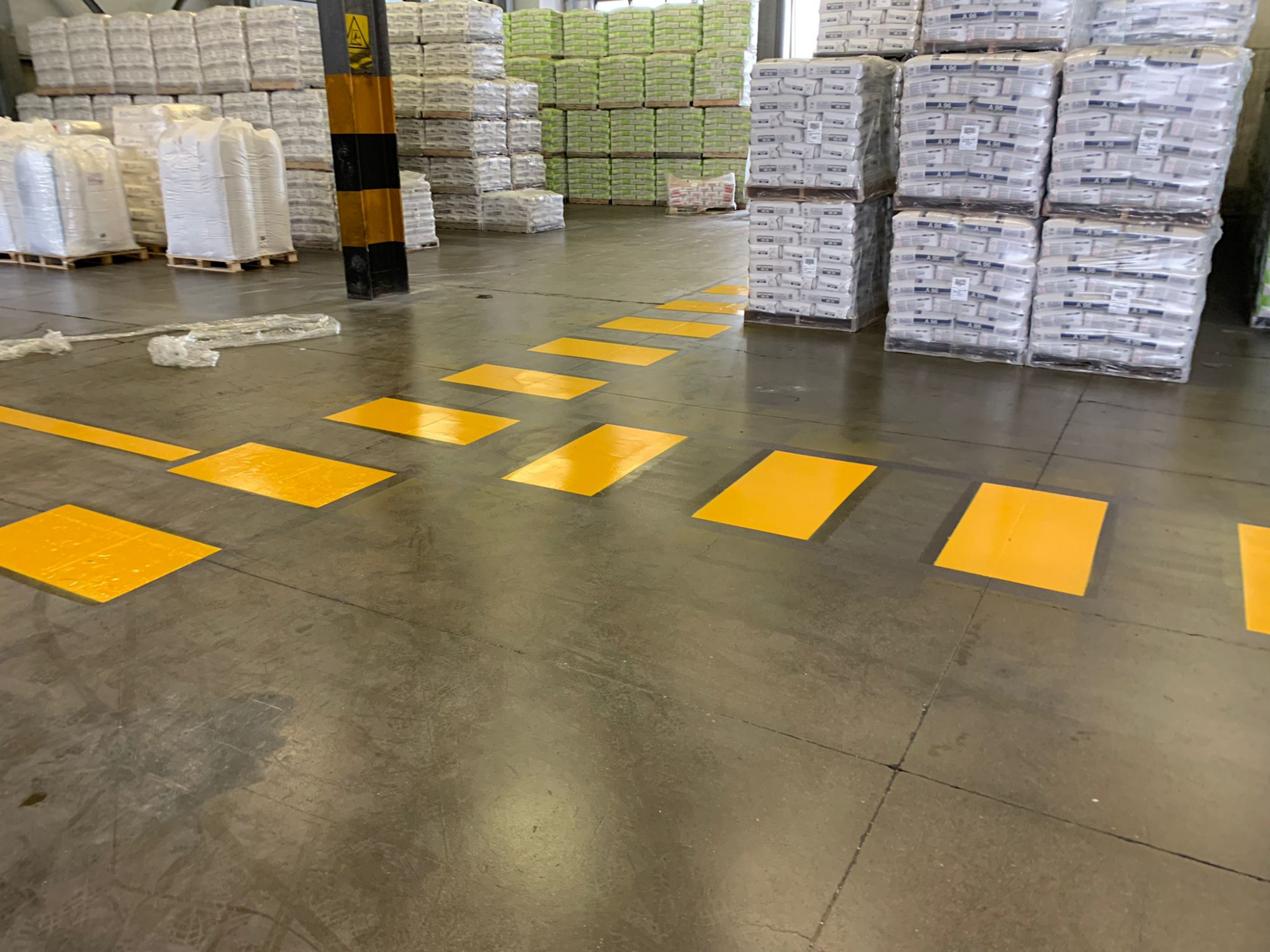 Eurostrade Segnaletica | segnaletica stradale, orizzontale, verticale e ...